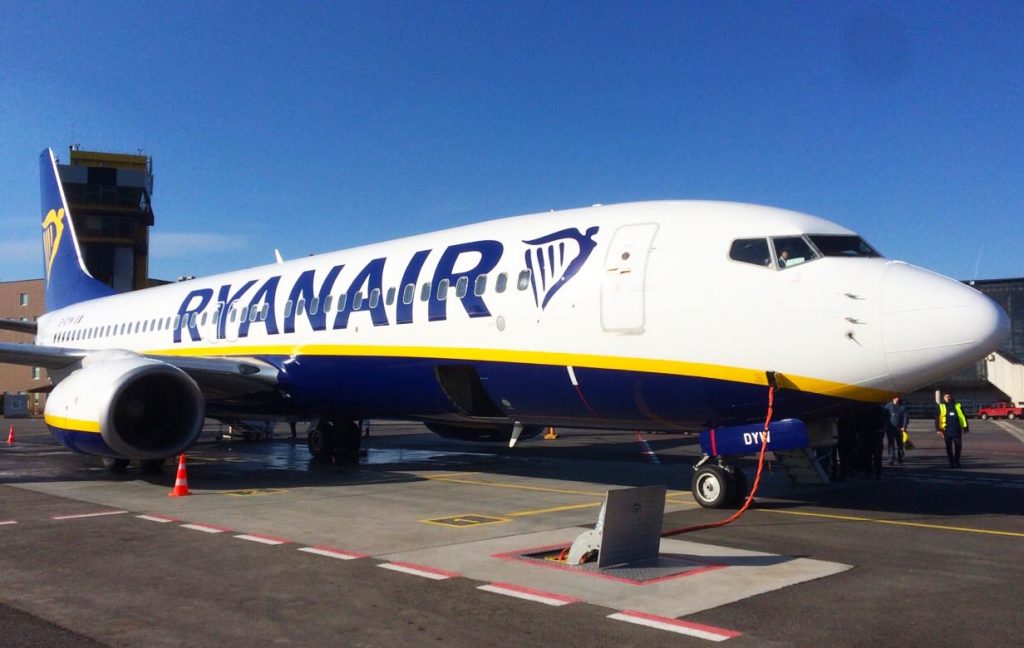 ElectroAir Underground Hatch PIT system image 4 - Airport Suppliers