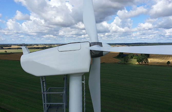 0003csm_8371_UMT_ventus-anemometer-for-wind-turbine-control-wind ...