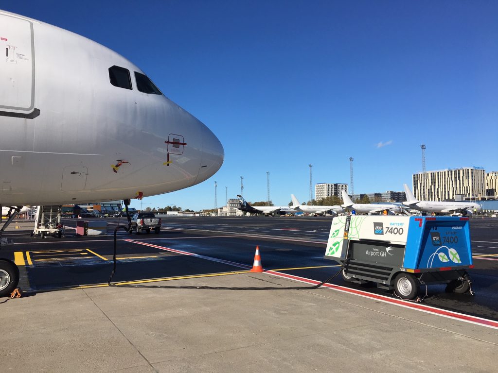 ITW GSE 7400 eGPU (1) - Airport Suppliers