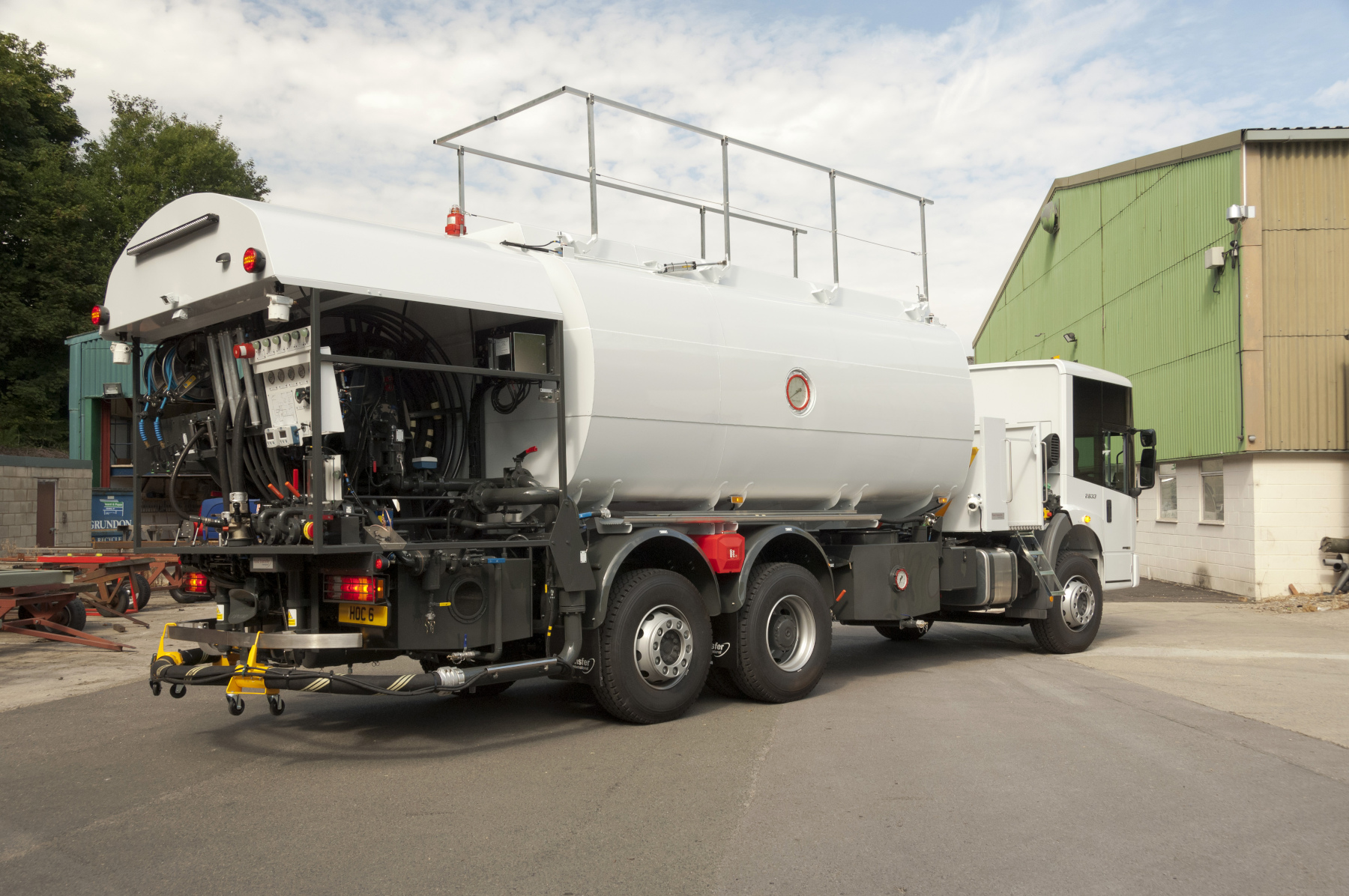 Fluid Transfer primary image5 - Airport Suppliers